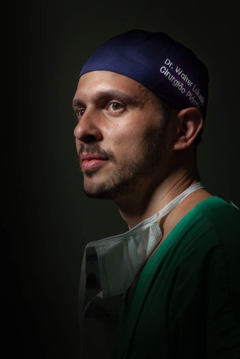 Dr Walter Lukesic, referência em cirurgia plástica de mamas - Matéria Livre